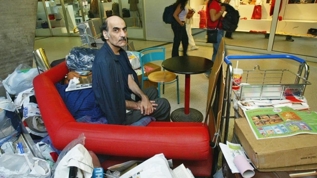 Filme ilham olmuştu! 18 yıl yaşadığı havalimanında hayatını kaybetti