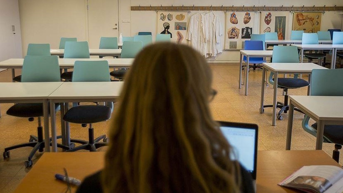 MEB, 12. sınıflar için "hayalet sınıf" kuran özel okullara inceleme ...